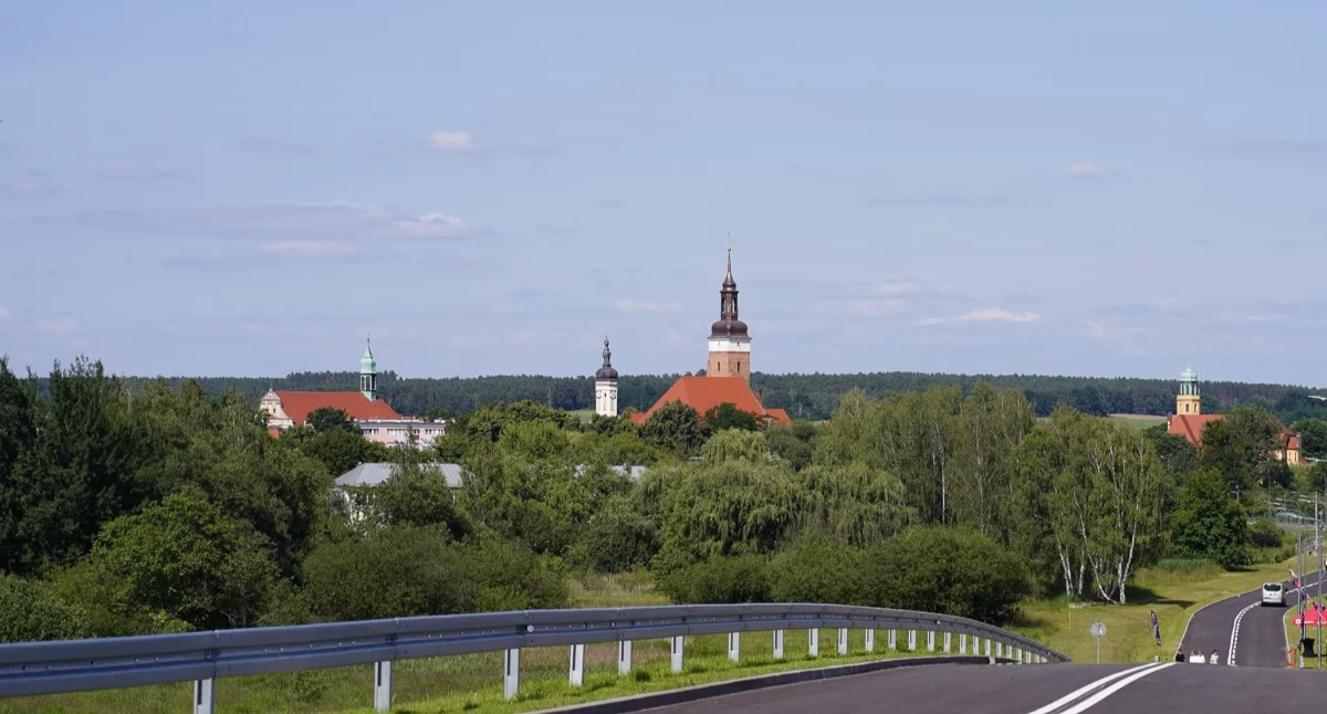 Nieruchomości pod młotek: Nadchodzą licytacje w Brzegu Dolnym i Wołowie ...